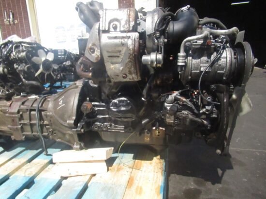 TOYOTA HILUX 2L-TE TURBO DIESE MOTOR 4X4 MT TRANSMISSION 2.4L 2L-T 2L ...