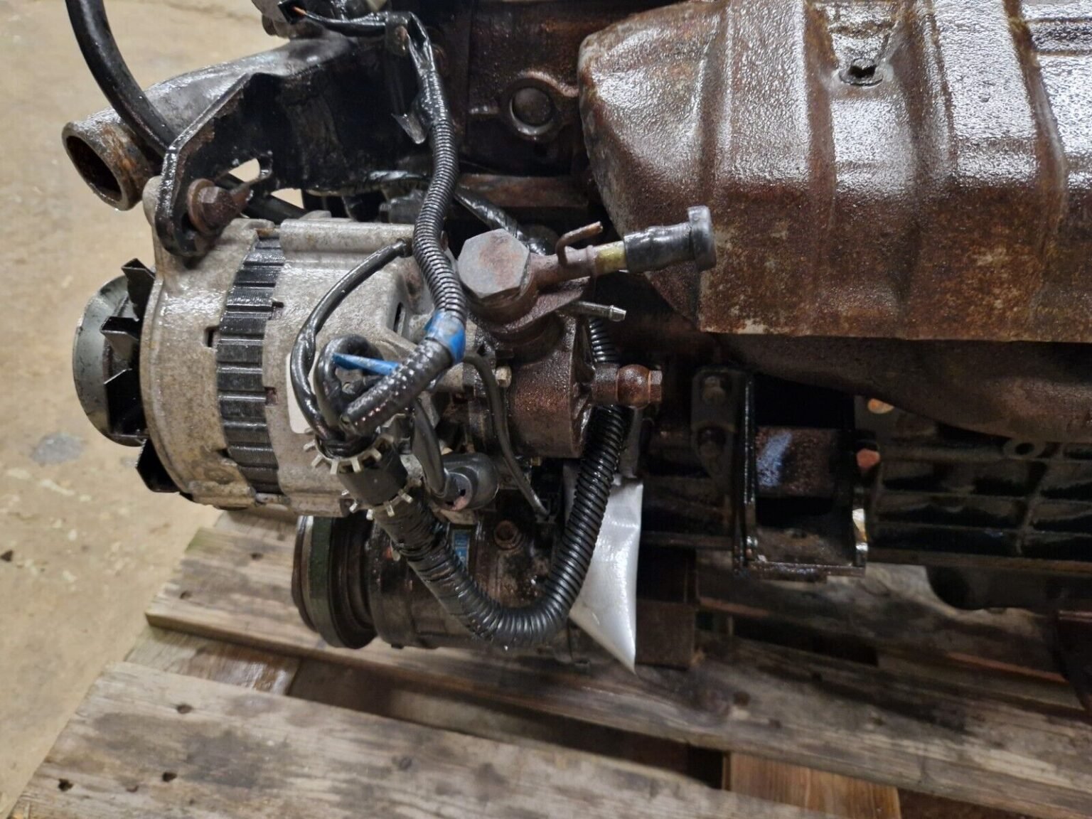 Nissan Patrol Safari Y60 TD42 Silvertop diesel engine - McNAMARA Car ...